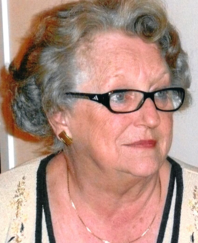 Lily Bourdages St-Cyr - Avis de décès | Coopérative funéraire des Deux ...