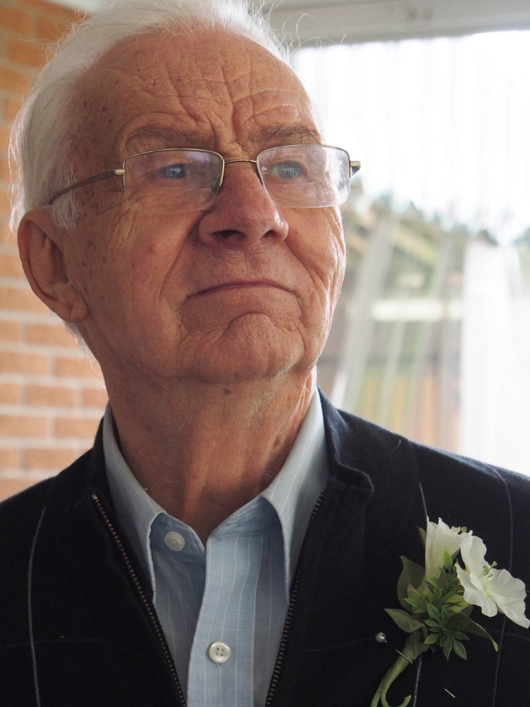 Raymond Genest - Avis de décès | Coopérative funéraire des Deux Rives