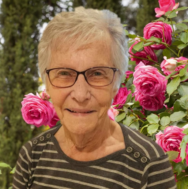 Carmen Roy Tremblay - Avis de décès | Coopérative funéraire des Deux Rives